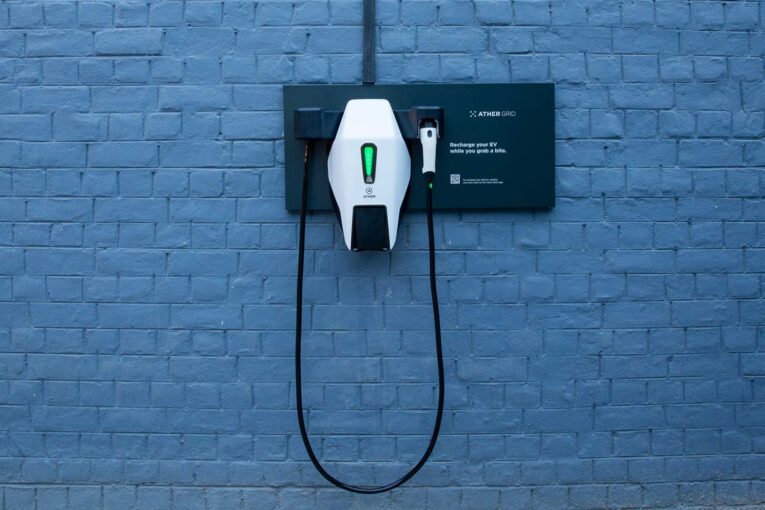 India's Top 10 electric vehicle charging stations - India's best ...